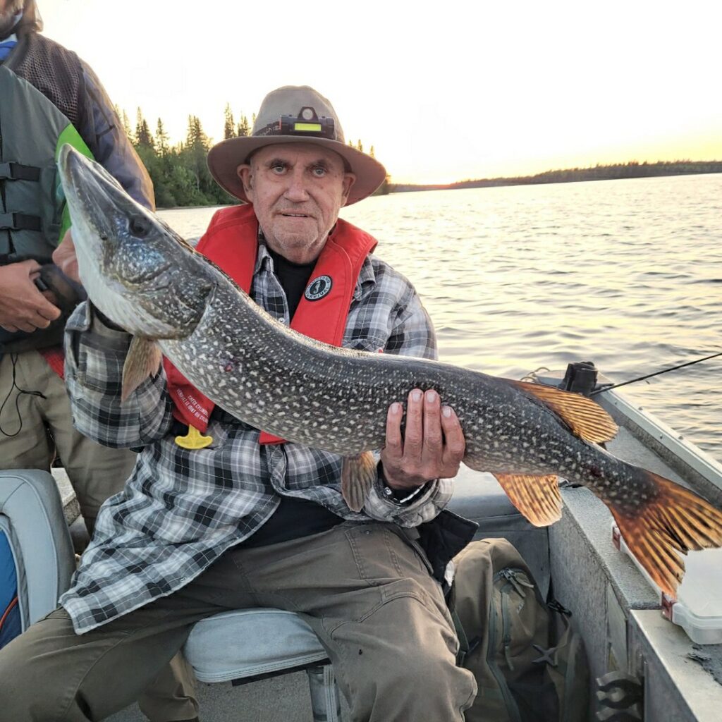 Fushimi Lake Provincial Park - Time On The Lake